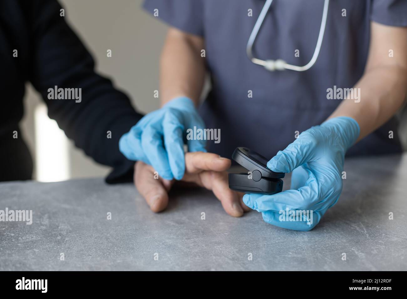 Medical testing technology elderly hi-res stock photography and images ...