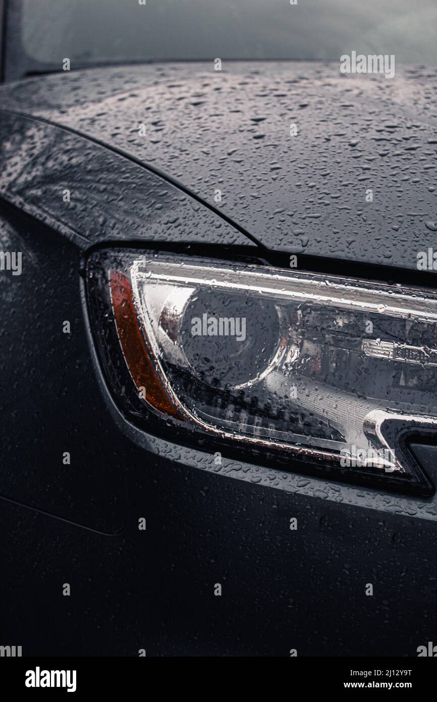 Modern front glass display car hi-res stock photography and images - Alamy