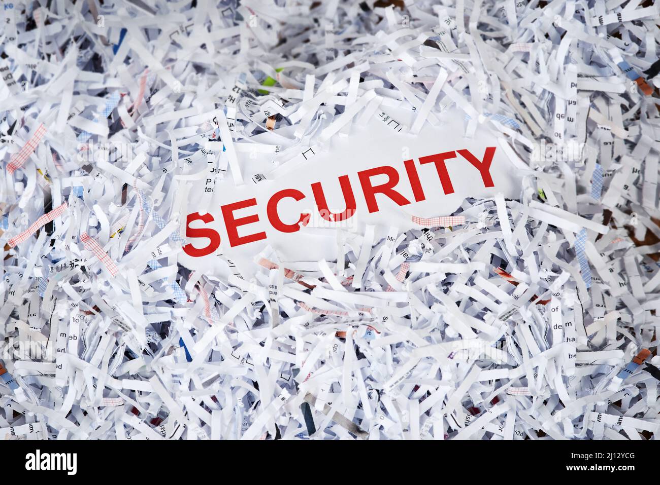 Pile of shredded paper hi-res stock photography and images - Alamy