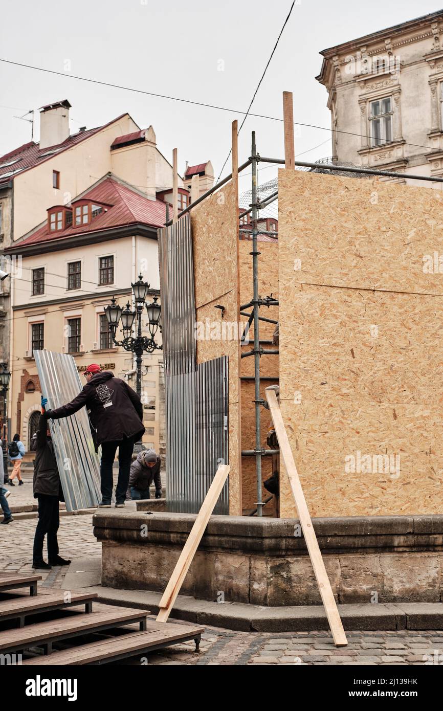 Ukrainians Work to Protect Historic Statues in Lviv. Protective ...