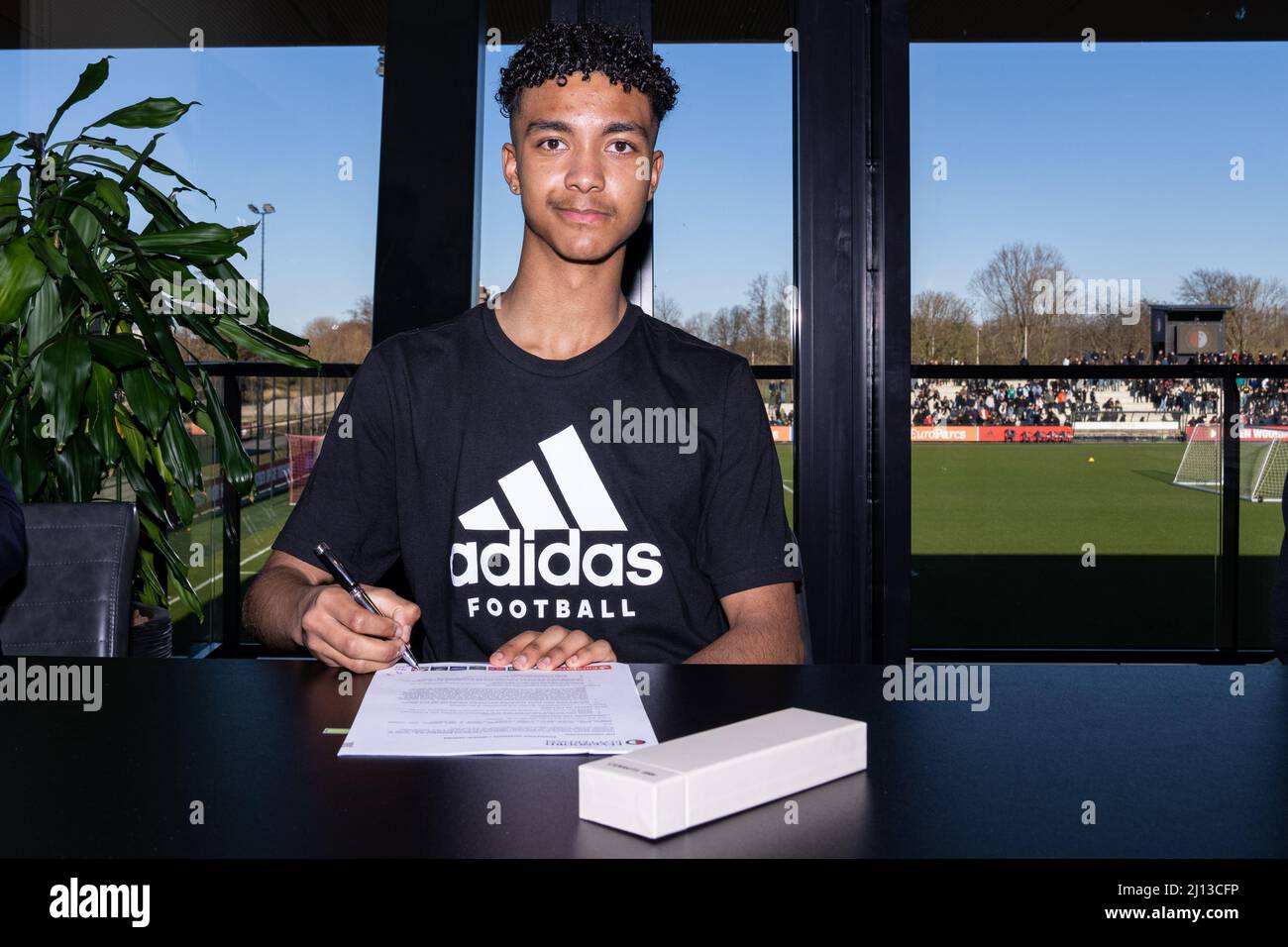 Rotterdam - Jayson Ezeb during the portrait session on 19 March 2022 in ...