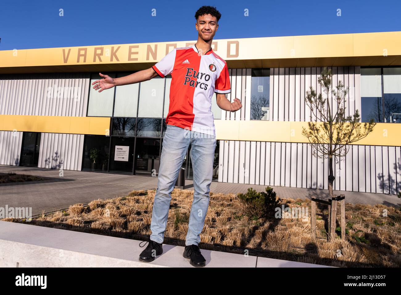 Rotterdam - Jayson Ezeb during the portrait session on 19 March 2022 in ...