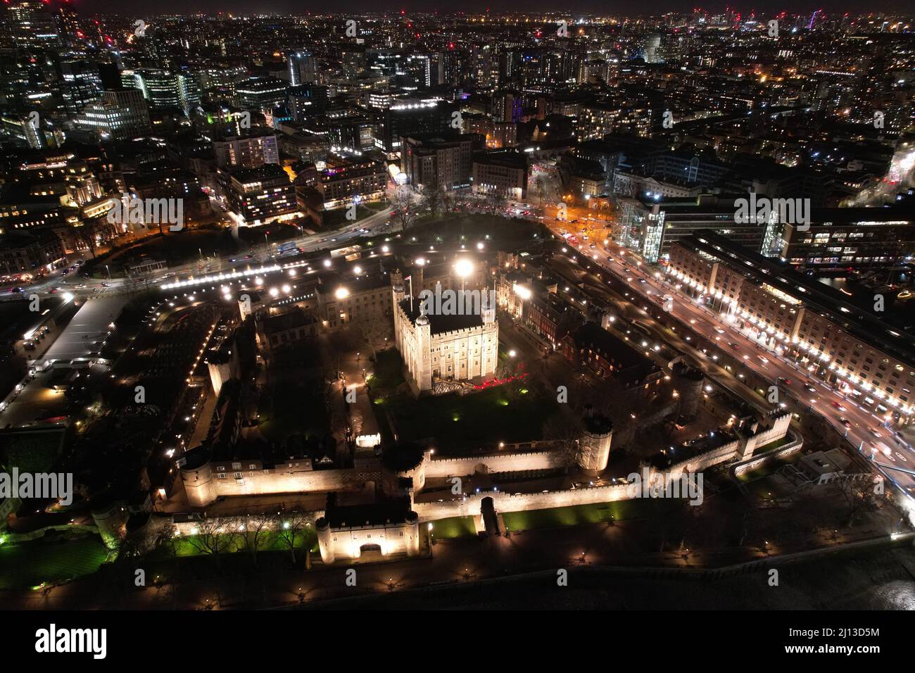 Tower of London drone aerial view at night 2022 Stock Photo - Alamy