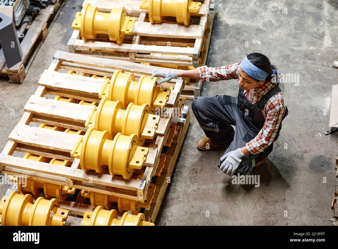 Plant repair hi-res stock photography and images - Alamy