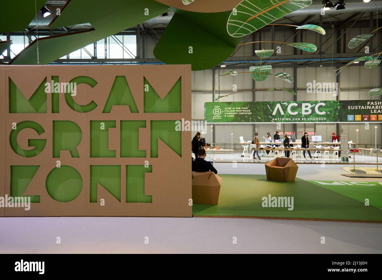 Micam mipel milan fashion fair hi-res stock photography and images - Alamy