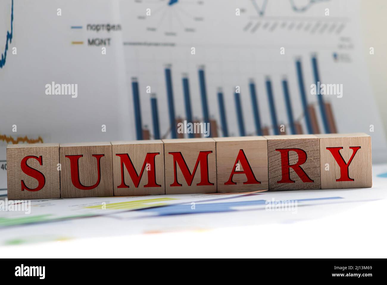 SUMMARY word on wooden cubes, business concept Stock Photo - Alamy