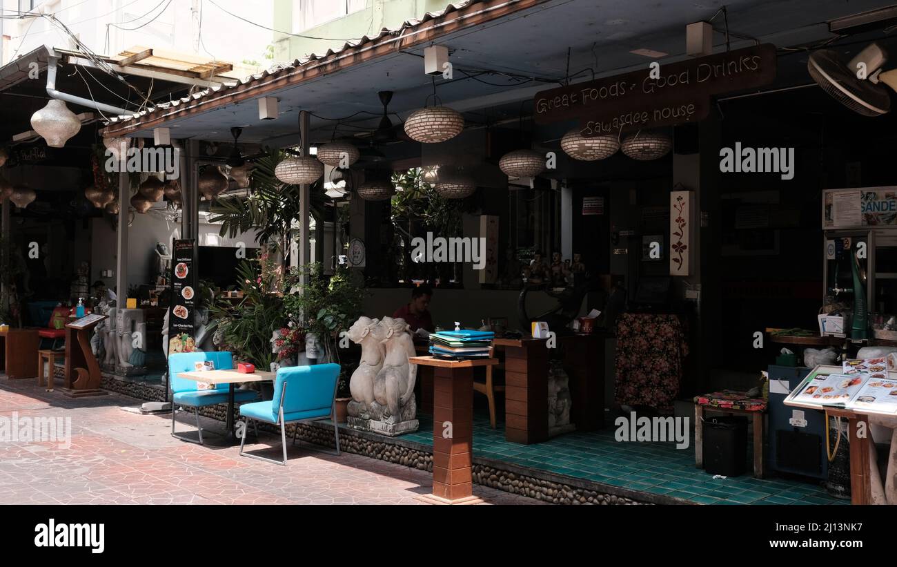 Run down cafe hi-res stock photography and images - Alamy