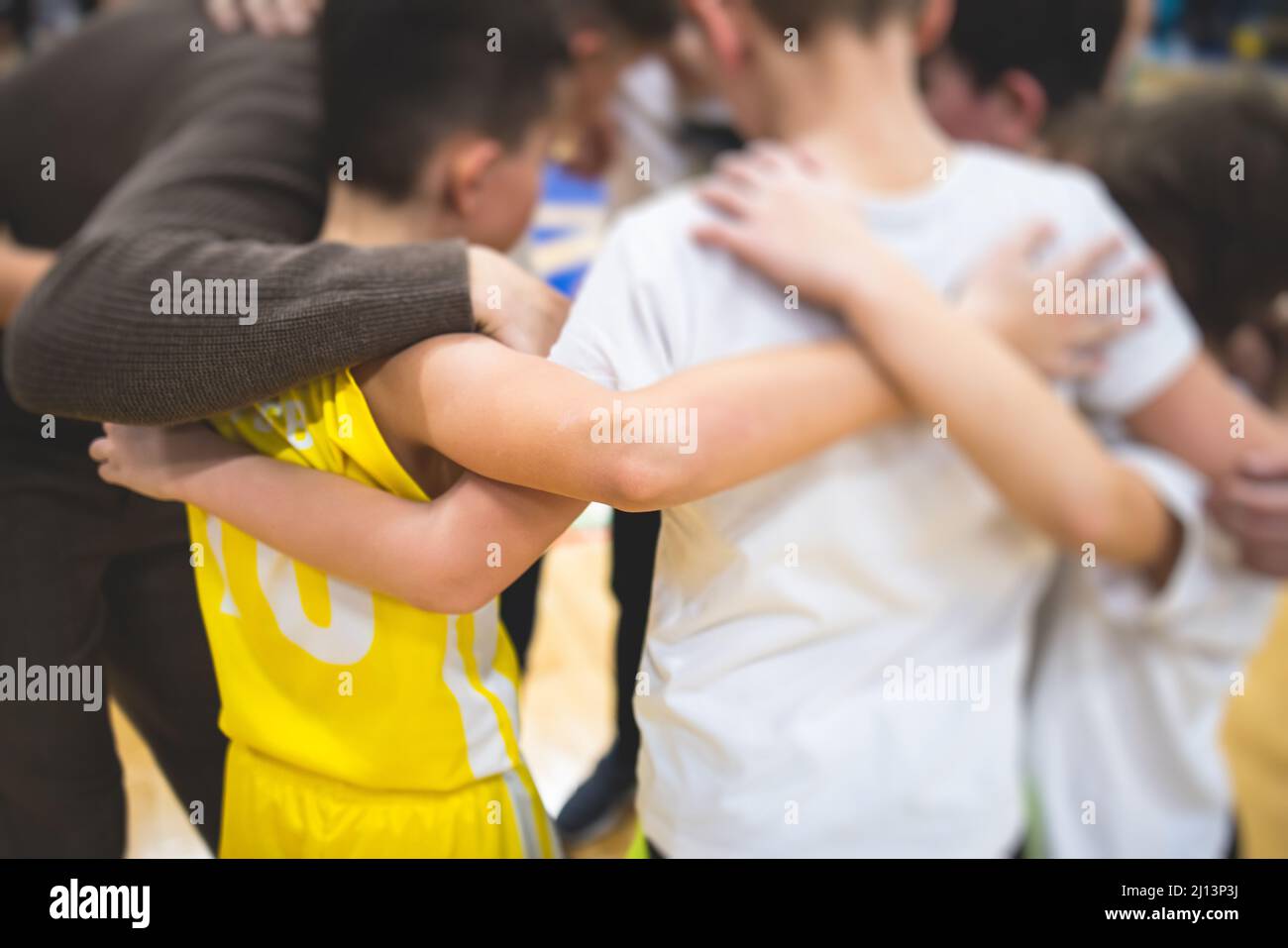 Sport team talk teen boys hi-res stock photography and images - Alamy