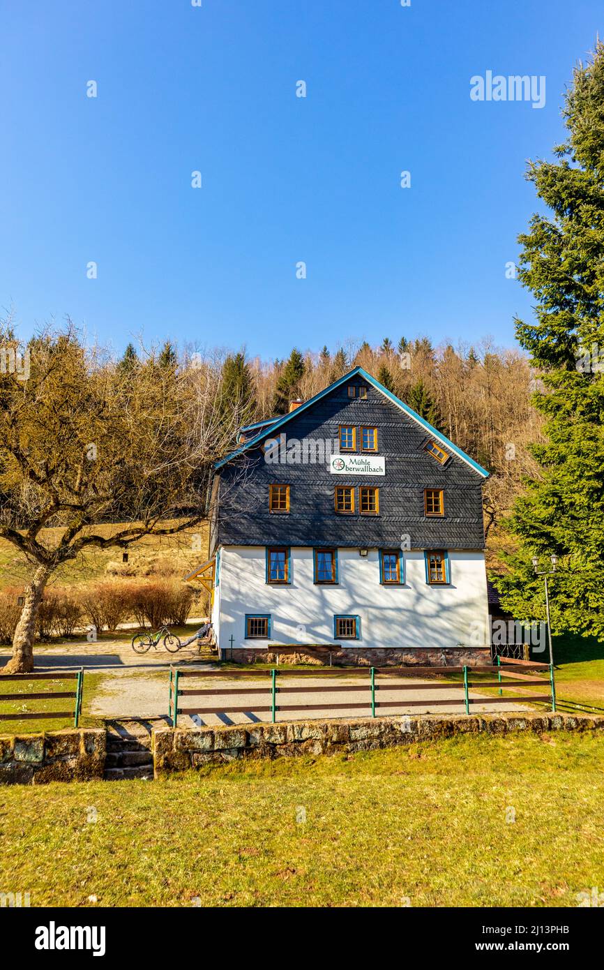 Springtime discovery tour through the Meiningen countryside near ...