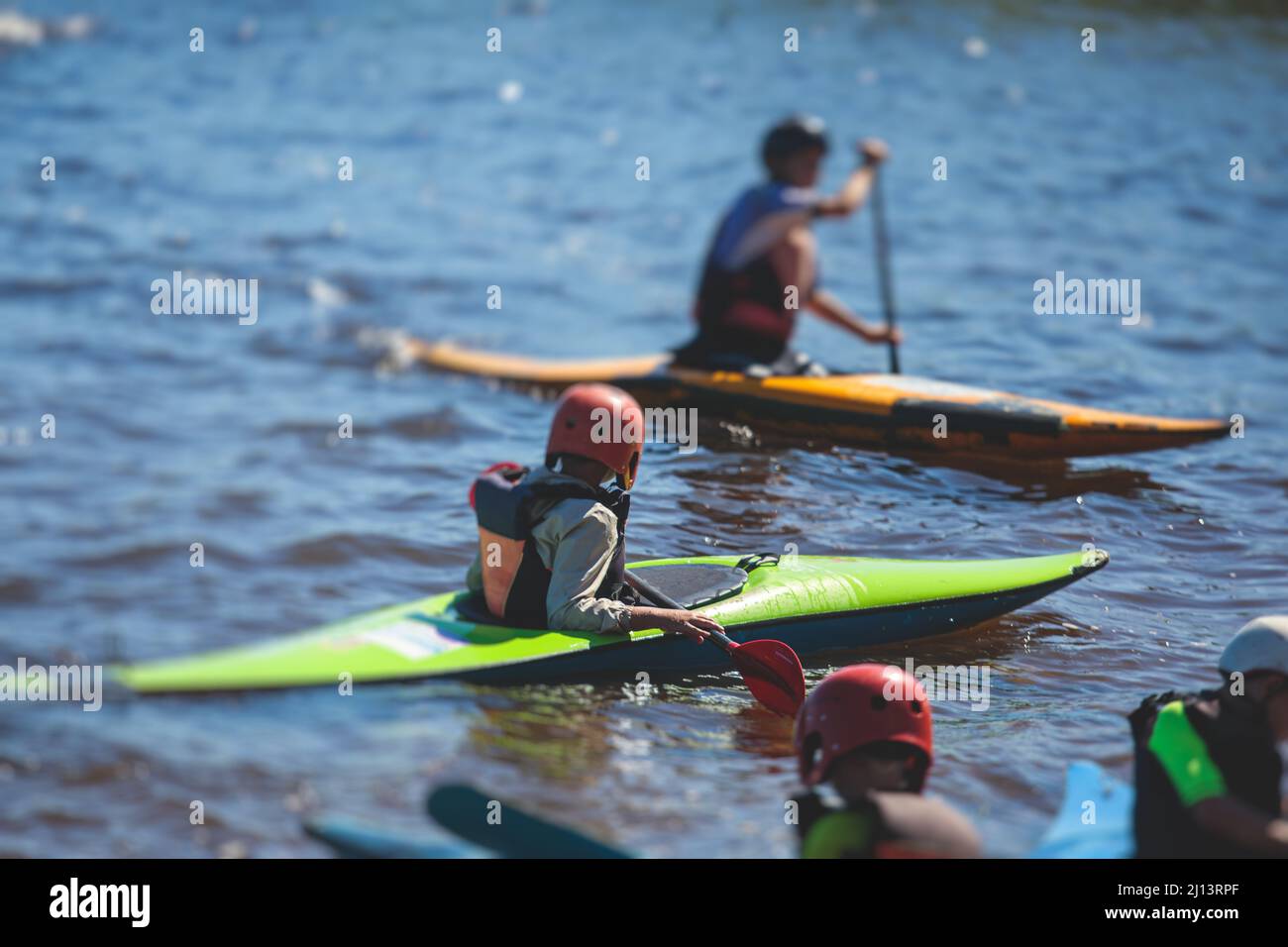 Kids learn canoe hi-res stock photography and images - Alamy