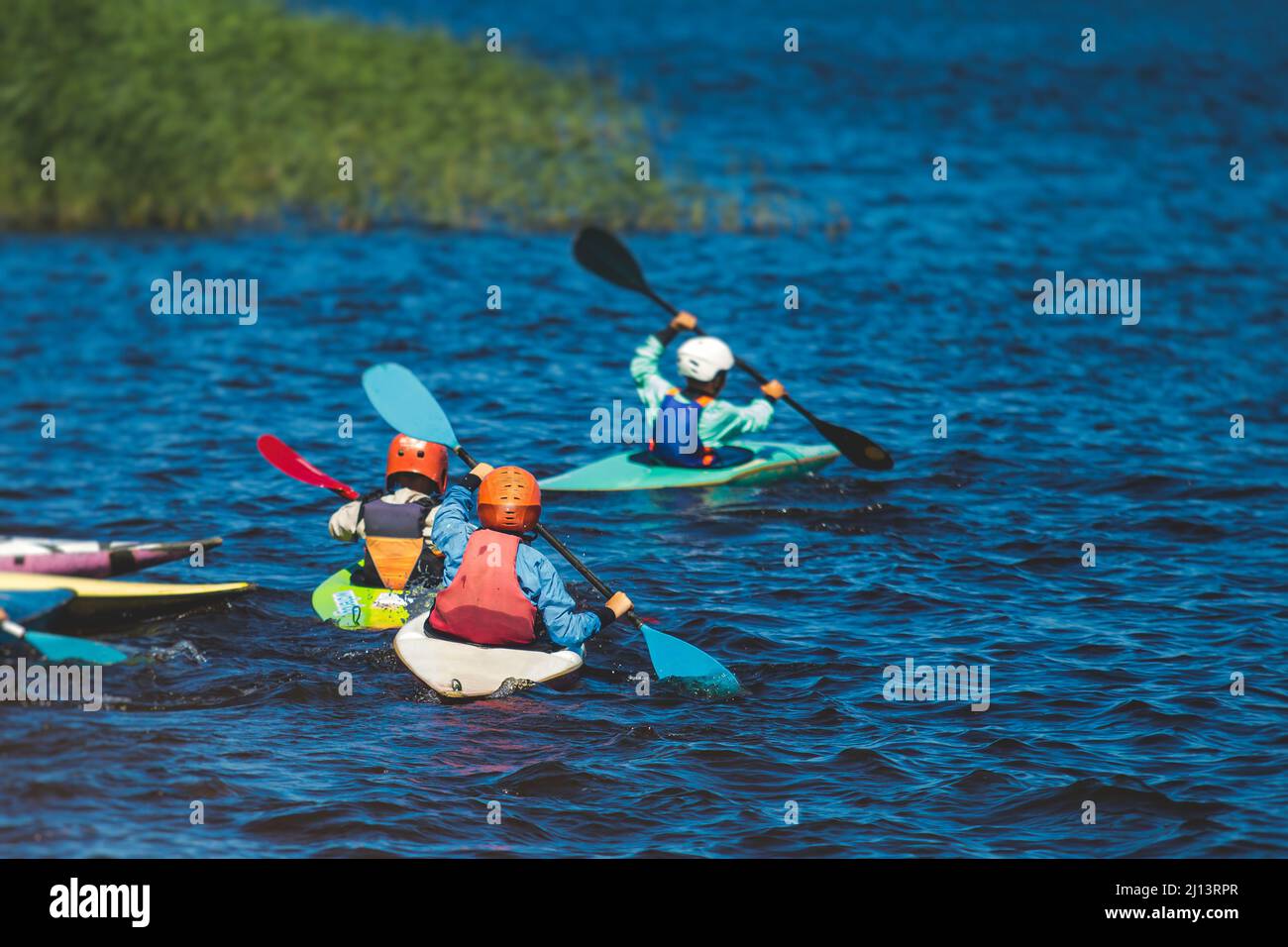 Kids learn canoe hi-res stock photography and images - Alamy