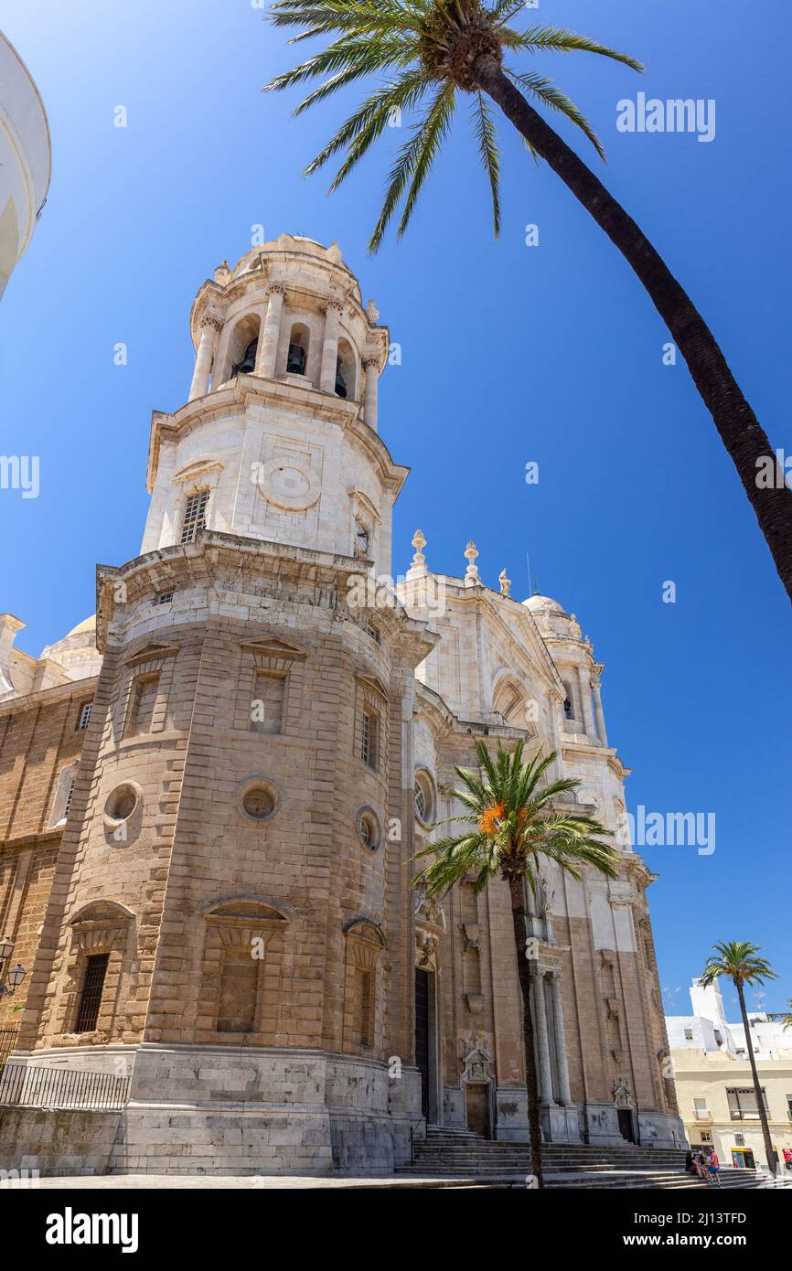 Façade of beautiful Cathedral of Cadiz, View of main entrance. Roman ...
