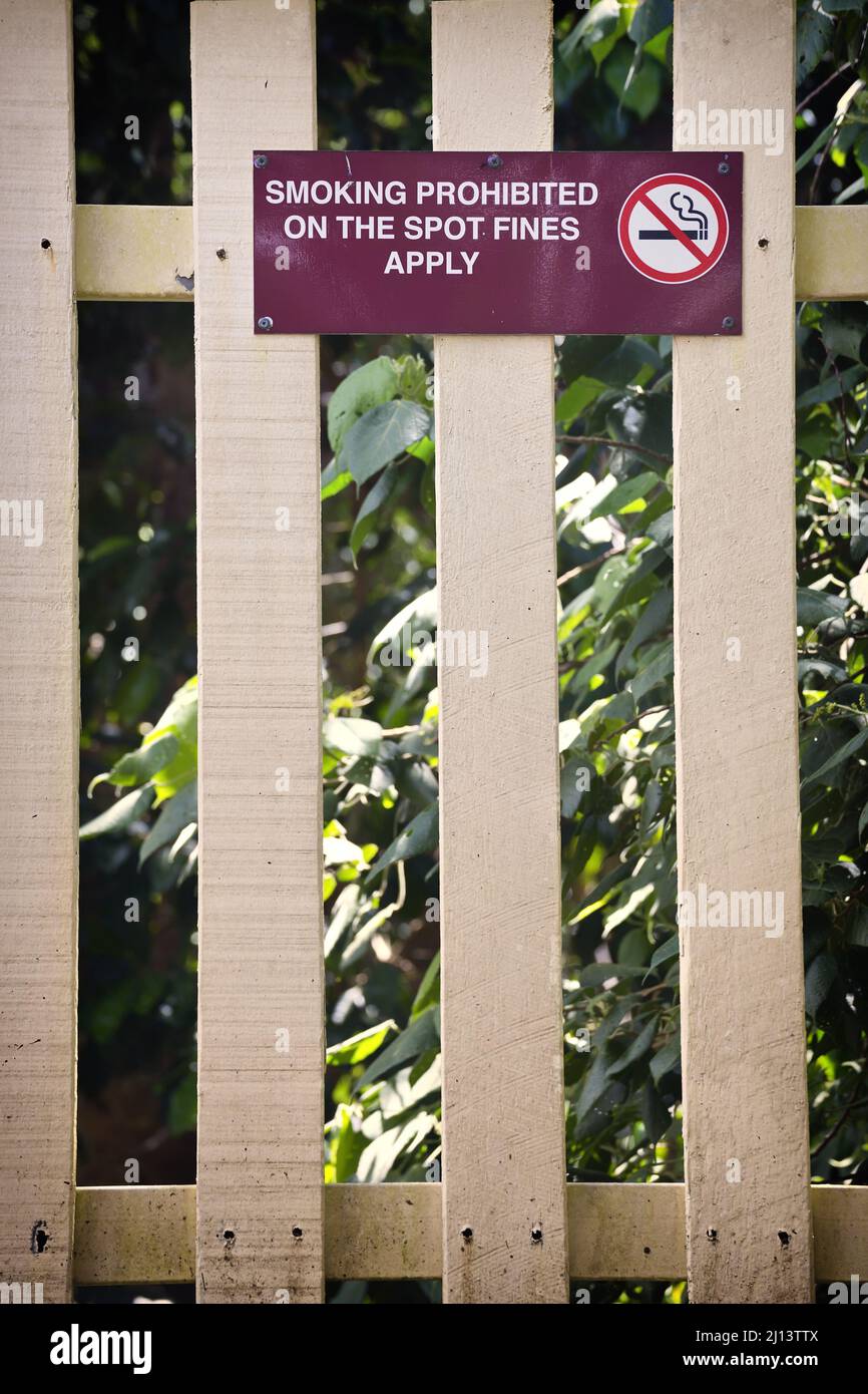 No smoking signs australia hi-res stock photography and images - Alamy