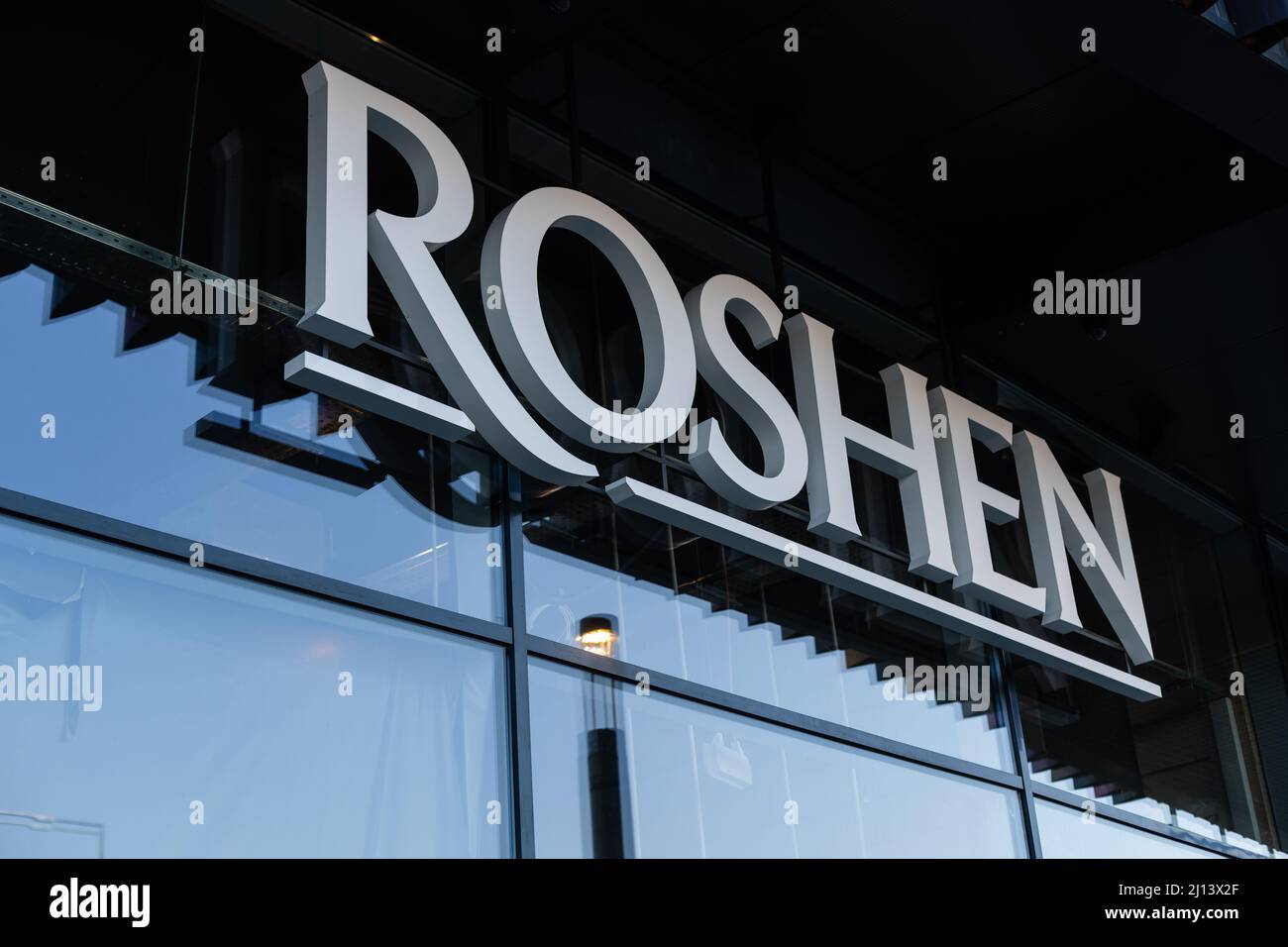 Kiev, Ukraine - November 17, 2021: Mall Respublika modern architecture ...