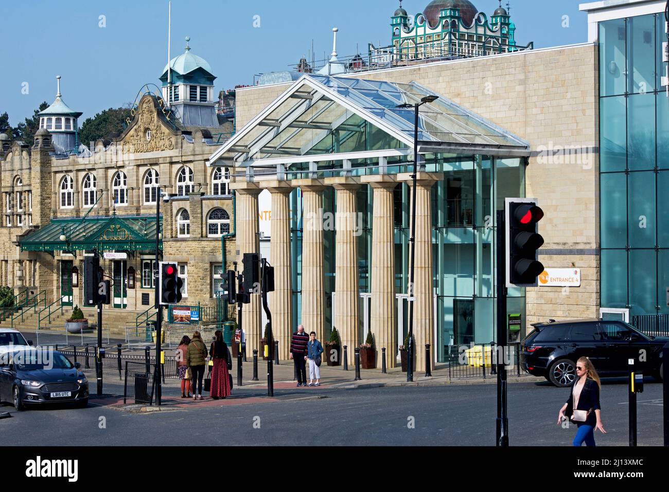 Spring harrogate springtime hi-res stock photography and images - Alamy