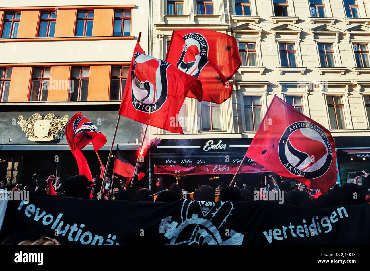 Antifa hi-res stock photography and images - Alamy