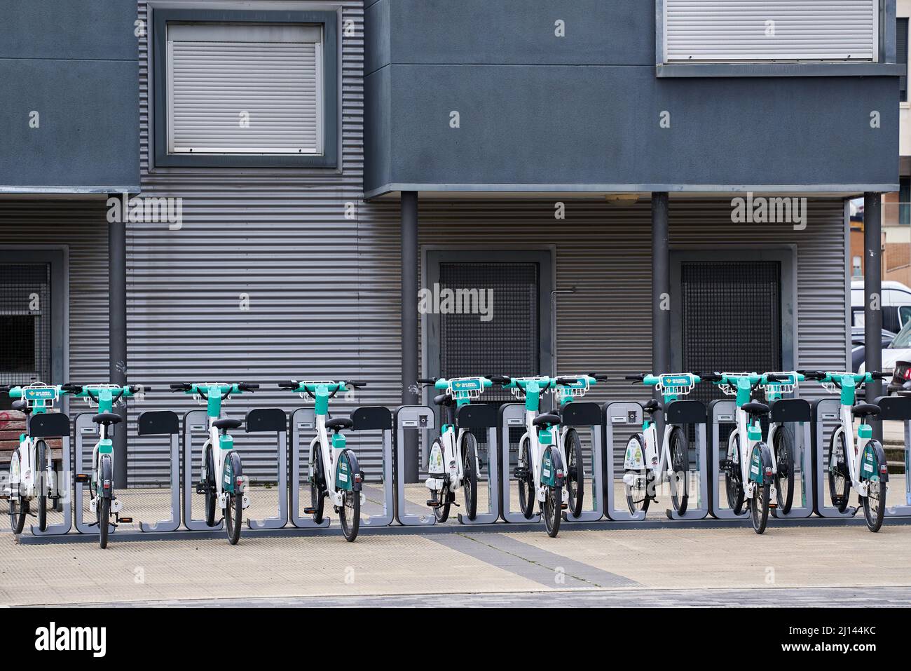 Sustainable mobility hi-res stock photography and images - Alamy