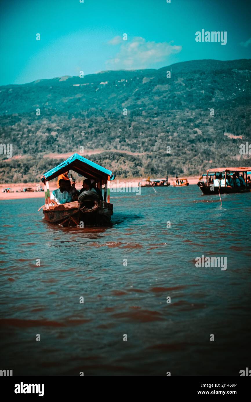 Beautiful boat hi-res stock photography and images - Alamy