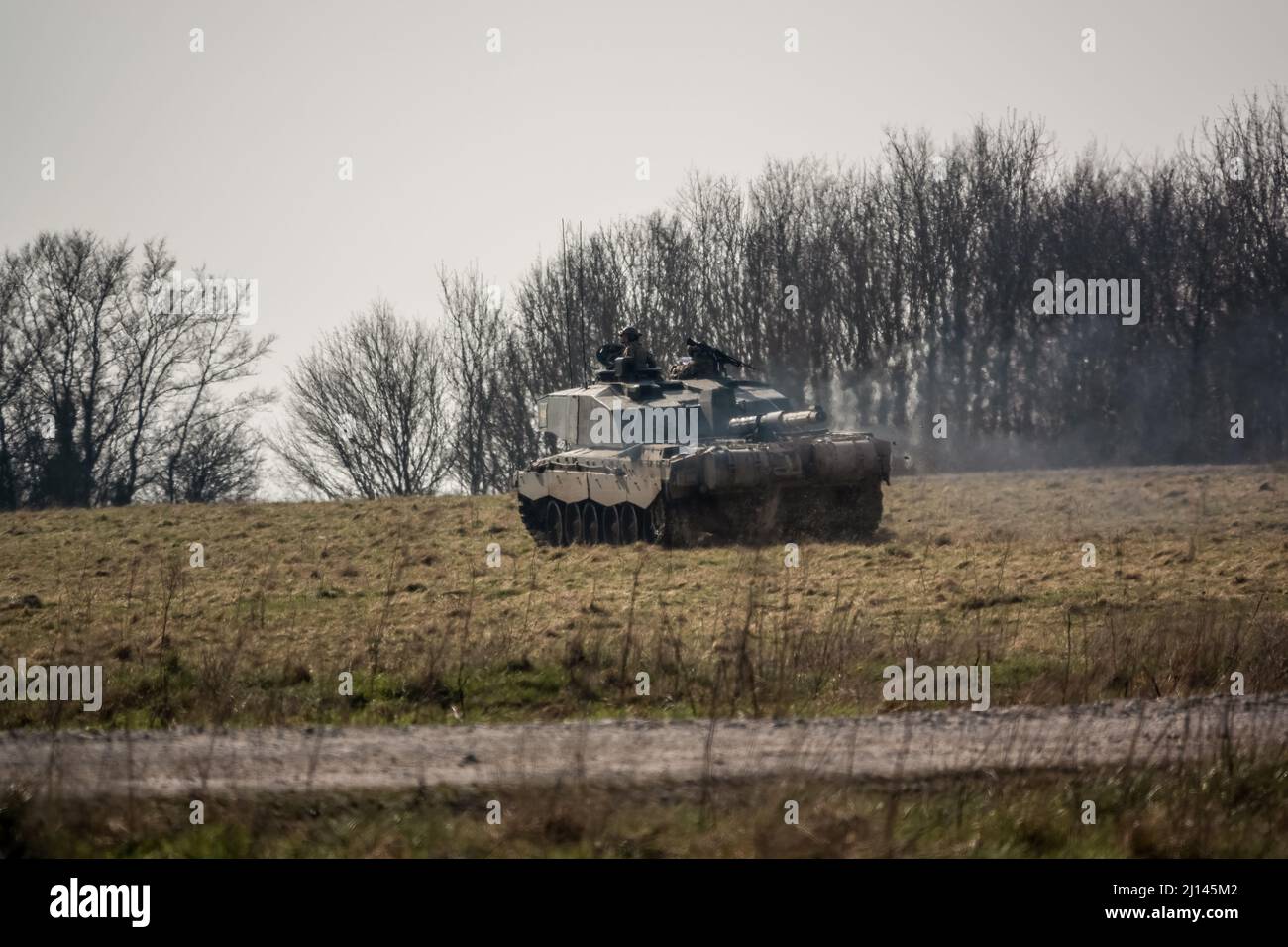 british army challenger 2 FV4034 main battle tank in action on exercise ...