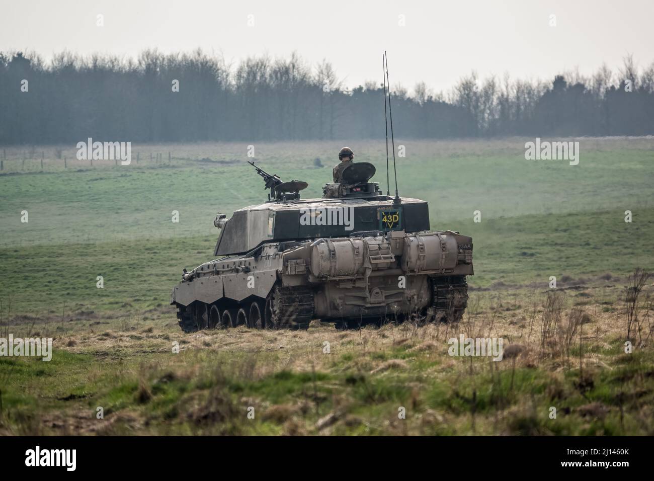 british army challenger 2 FV4034 main battle tank in action on exercise ...