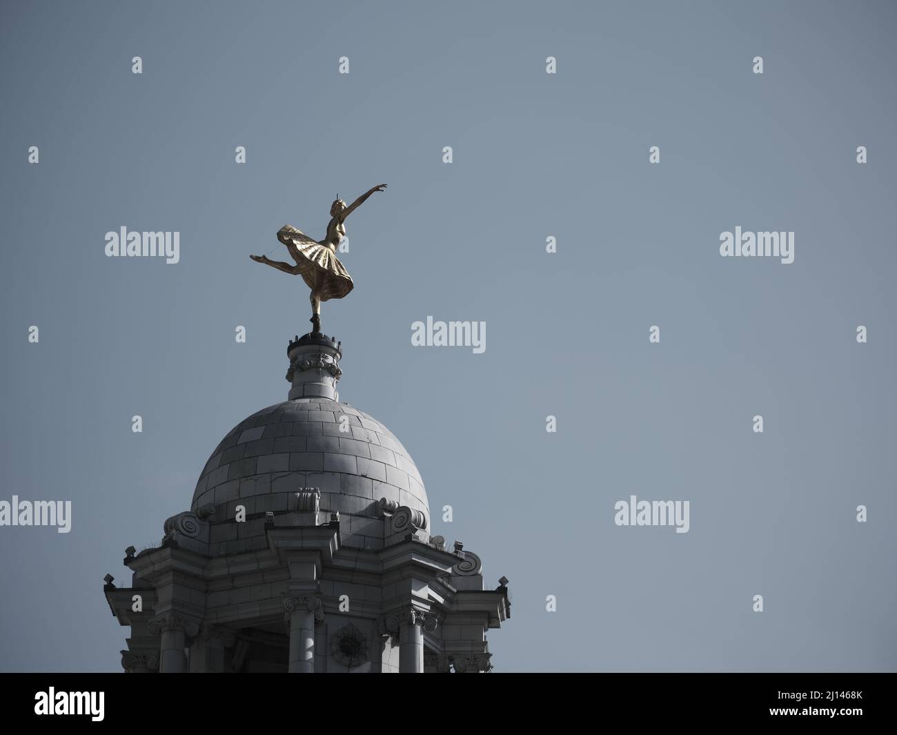 Anna pavlova statue hi-res stock photography and images - Alamy