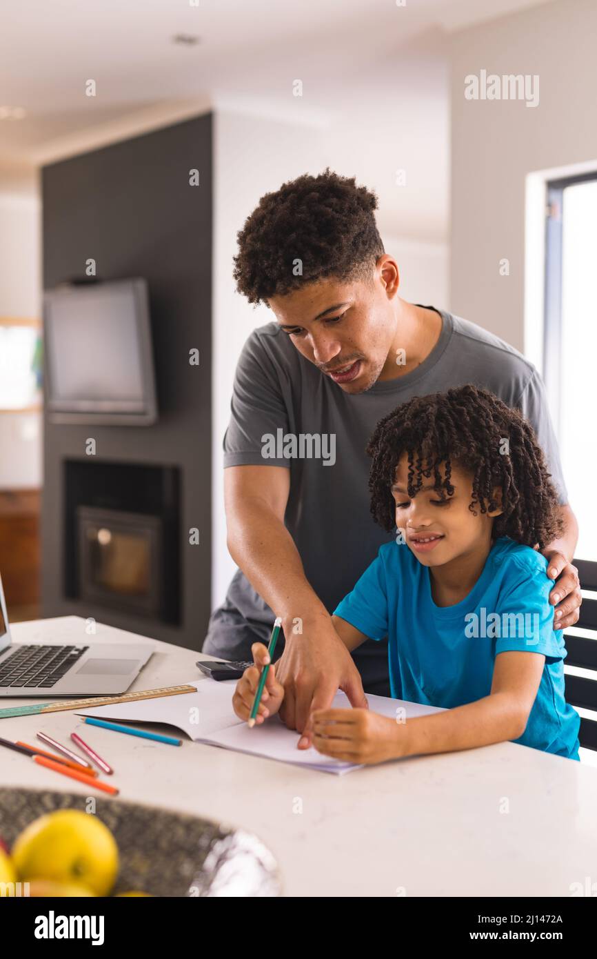 Hispanic parents school hi-res stock photography and images - Alamy