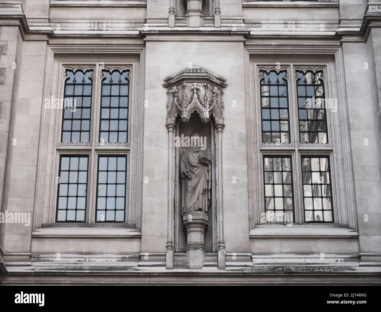 London law Architecture Stock Photo - Alamy