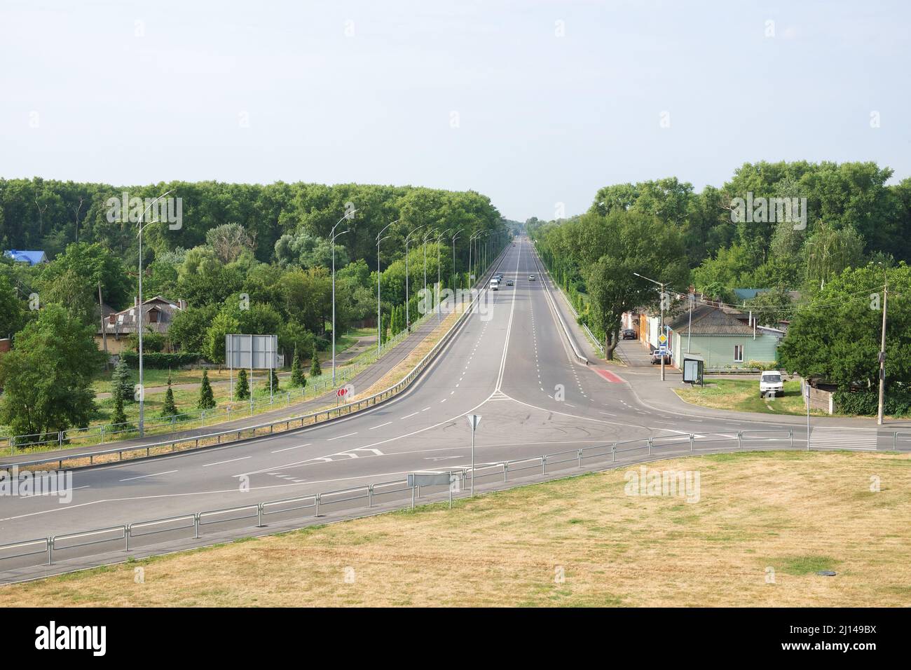 Beautiful empty asphalt freeway motorway hi-res stock photography and ...