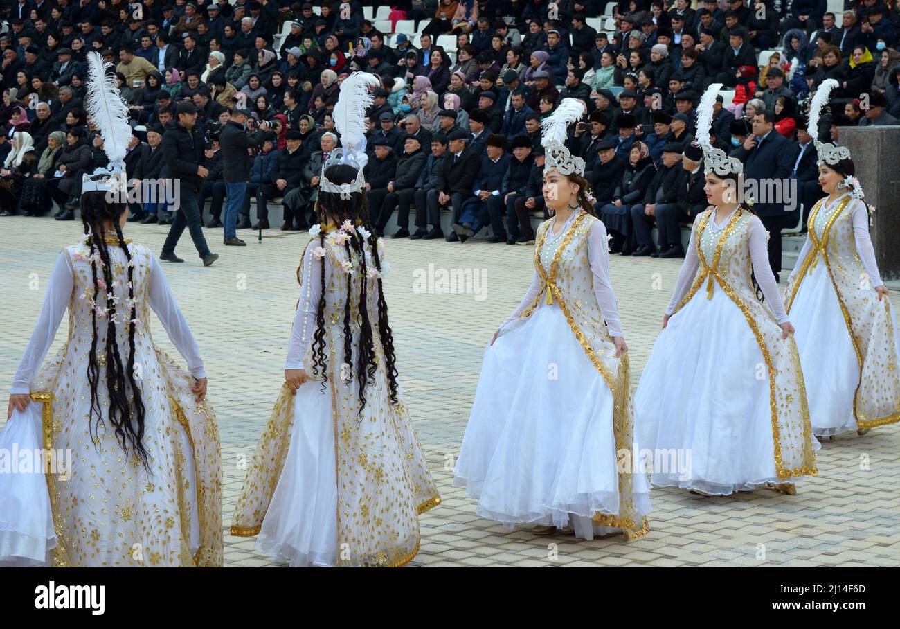 Uzbek girls of the dance ensemble in national dresses at the ...