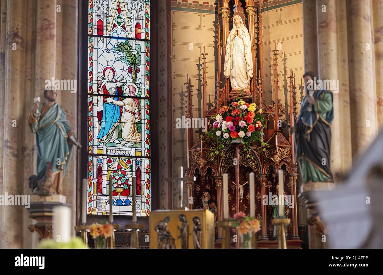 View of a virgin mary altar catholic church Stock Photo - Alamy