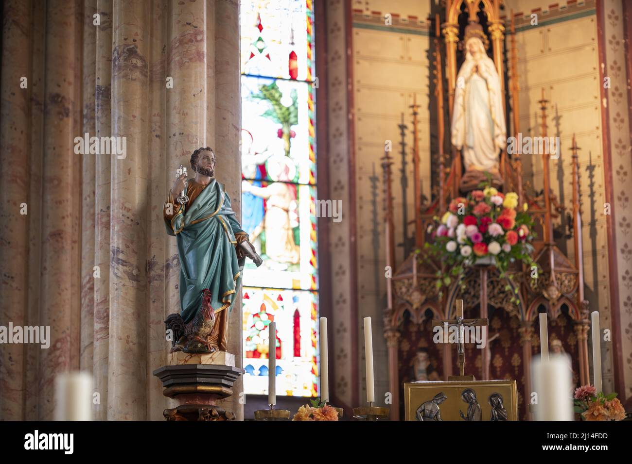 View of a virgin Mary altar catholic church Stock Photo - Alamy