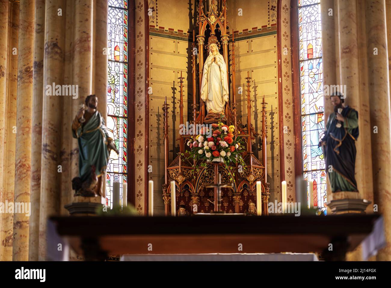 View of a virgin Mary altar catholic church Stock Photo - Alamy