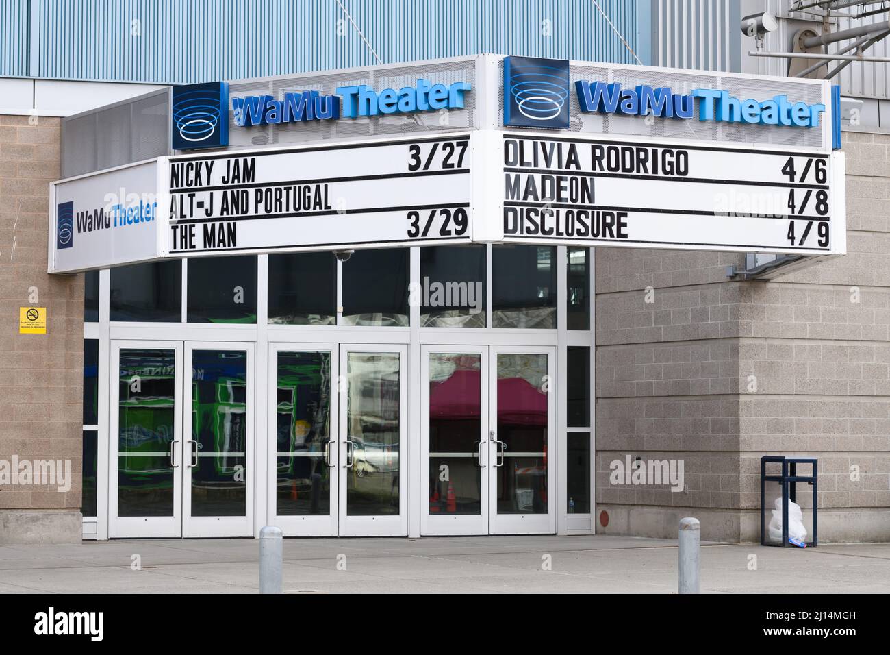 Wamu center hi-res stock photography and images - Alamy