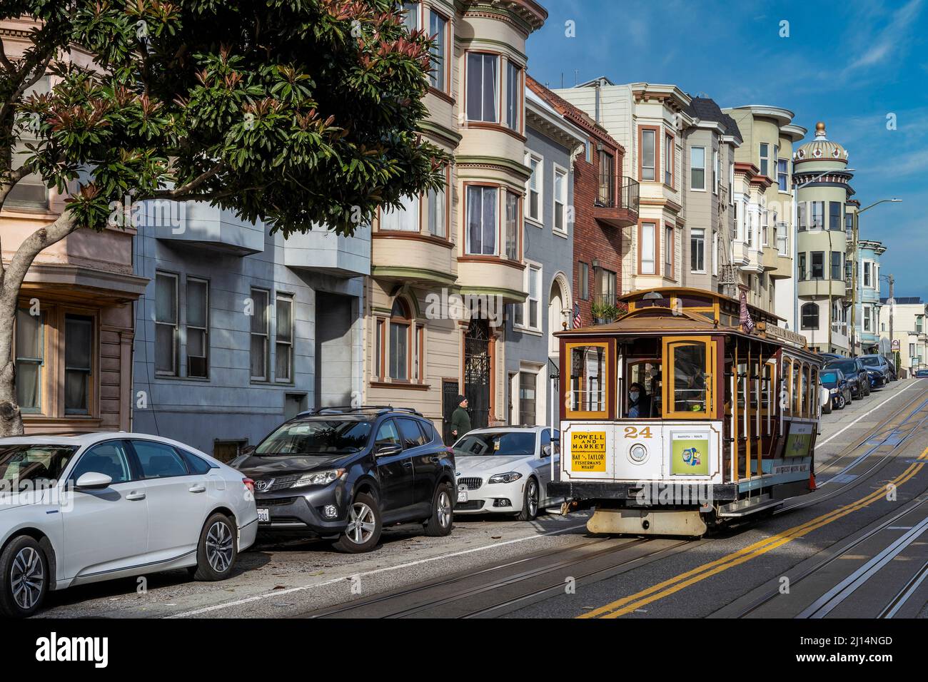 Powell and Market line cable car in a street of Russian Hill district ...