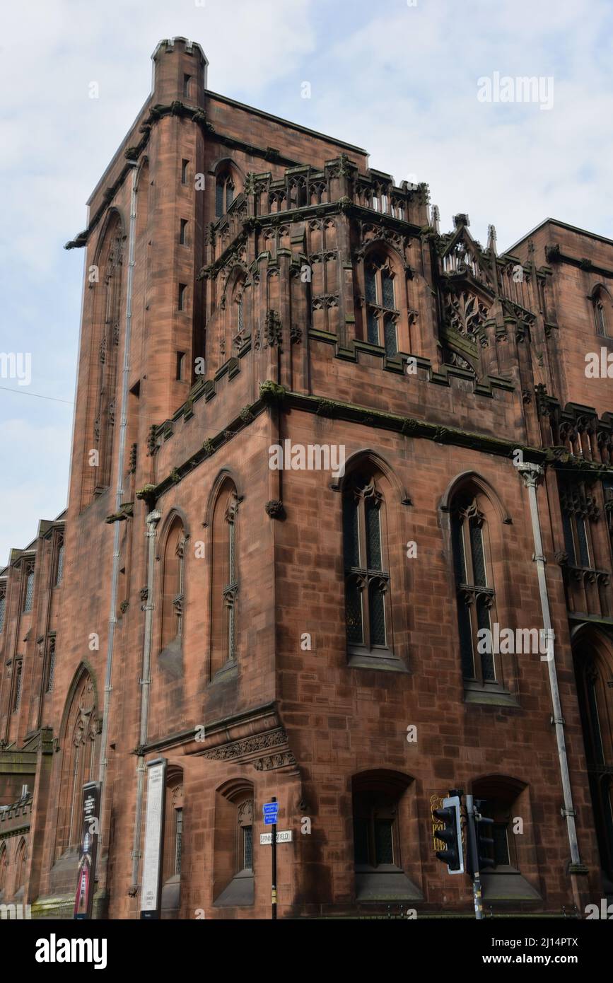 John rylands research institute and library hi-res stock photography ...