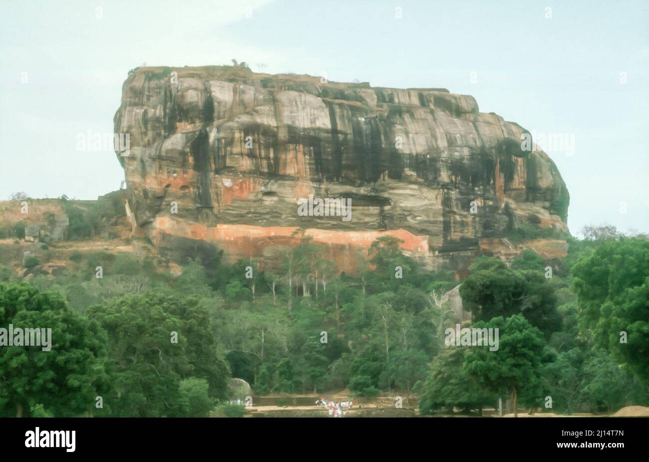 Mount sigiriya hi-res stock photography and images - Alamy