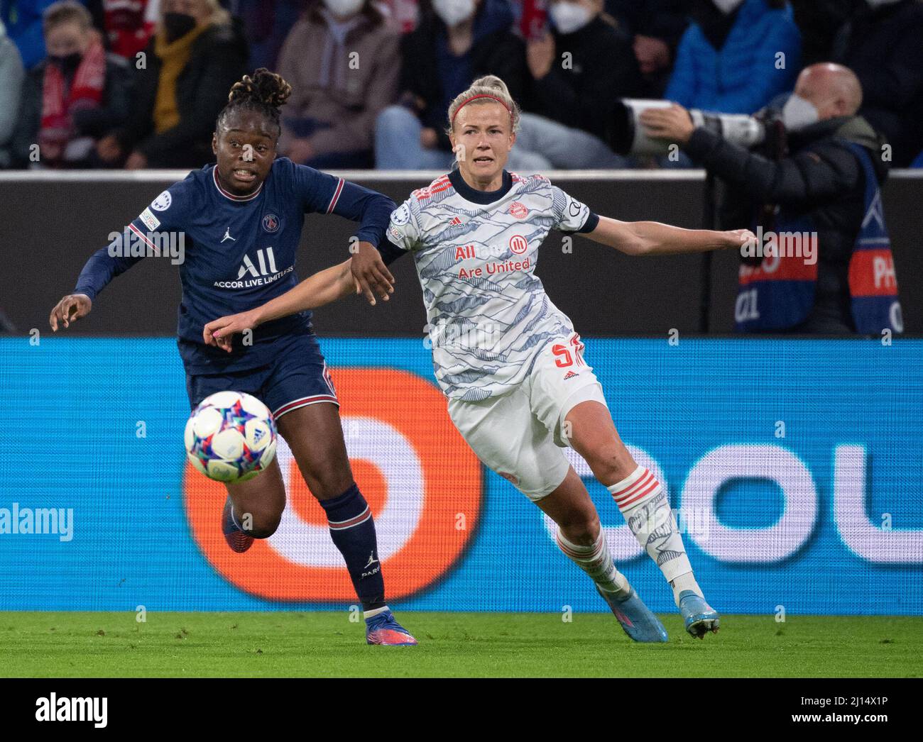 Munich, Germany. 22nd Mar, 2022. Soccer, Women: Champions League ...