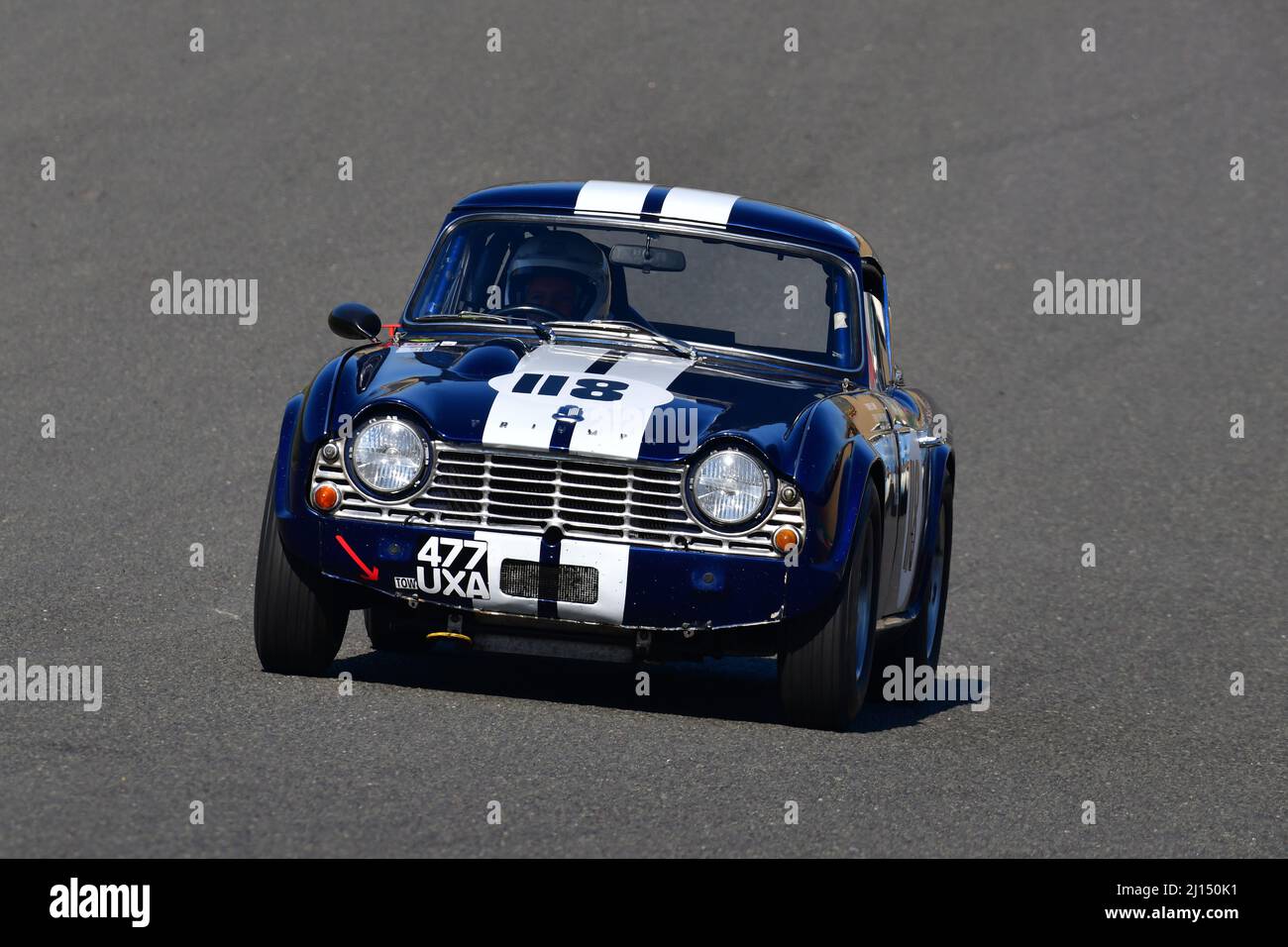 Robert Rawe, Xavier Sanz de Acedo, Triumph TR4, Equipe Libre, a 40 ...