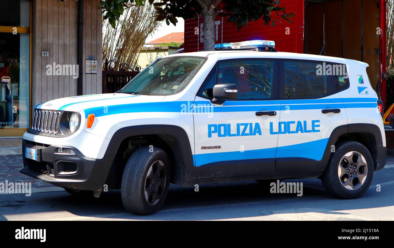 Patrol police jeep hi-res stock photography and images - Alamy