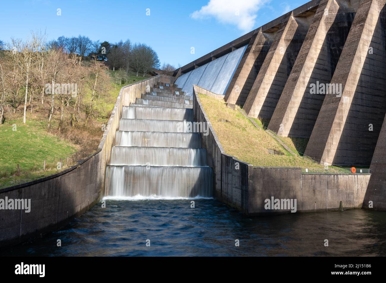 Long exposure of the waterfalls flowing over Wimbleball dam in Somerset ...