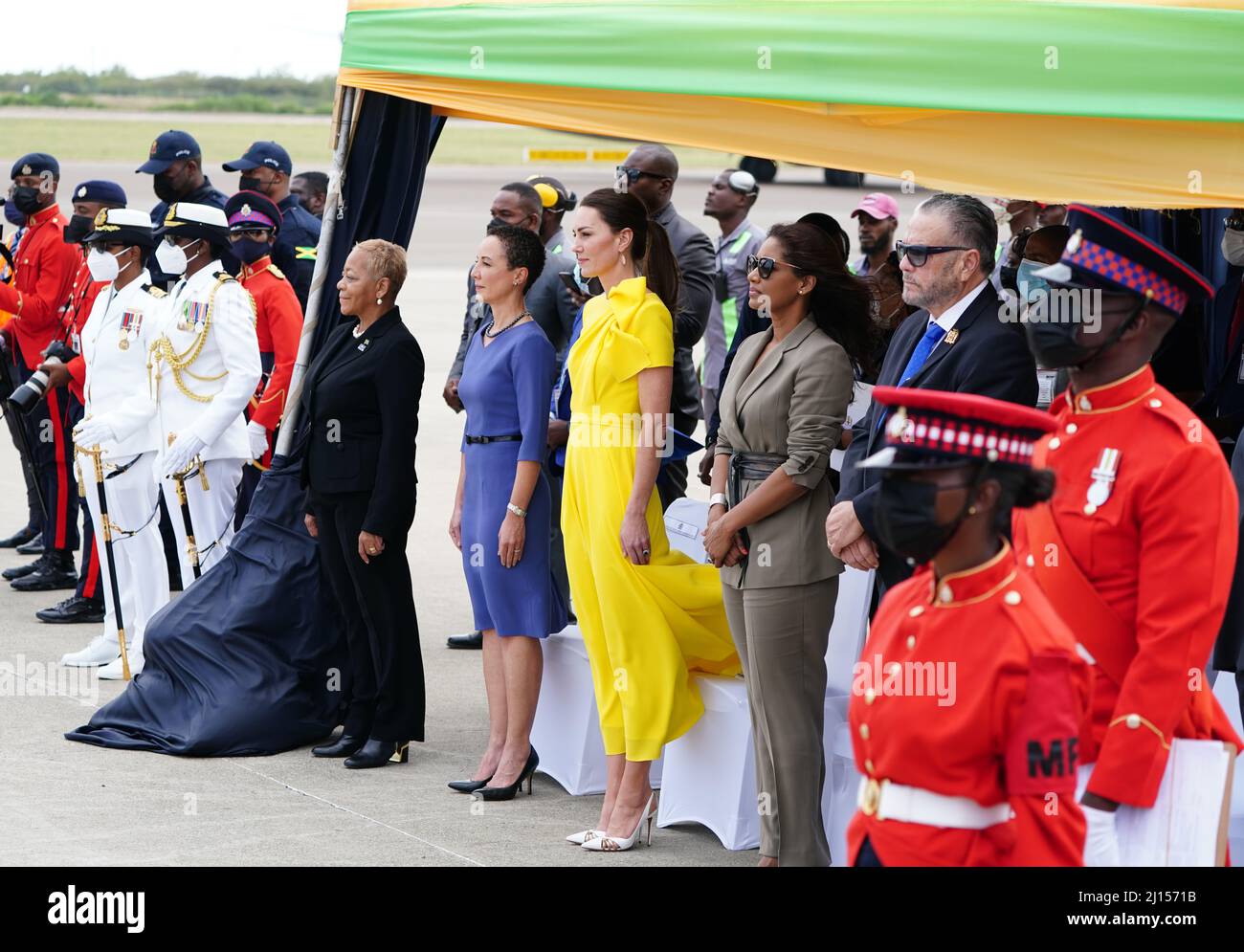 The Duchess of Cambridge arrives at Norman Manley International Airport ...