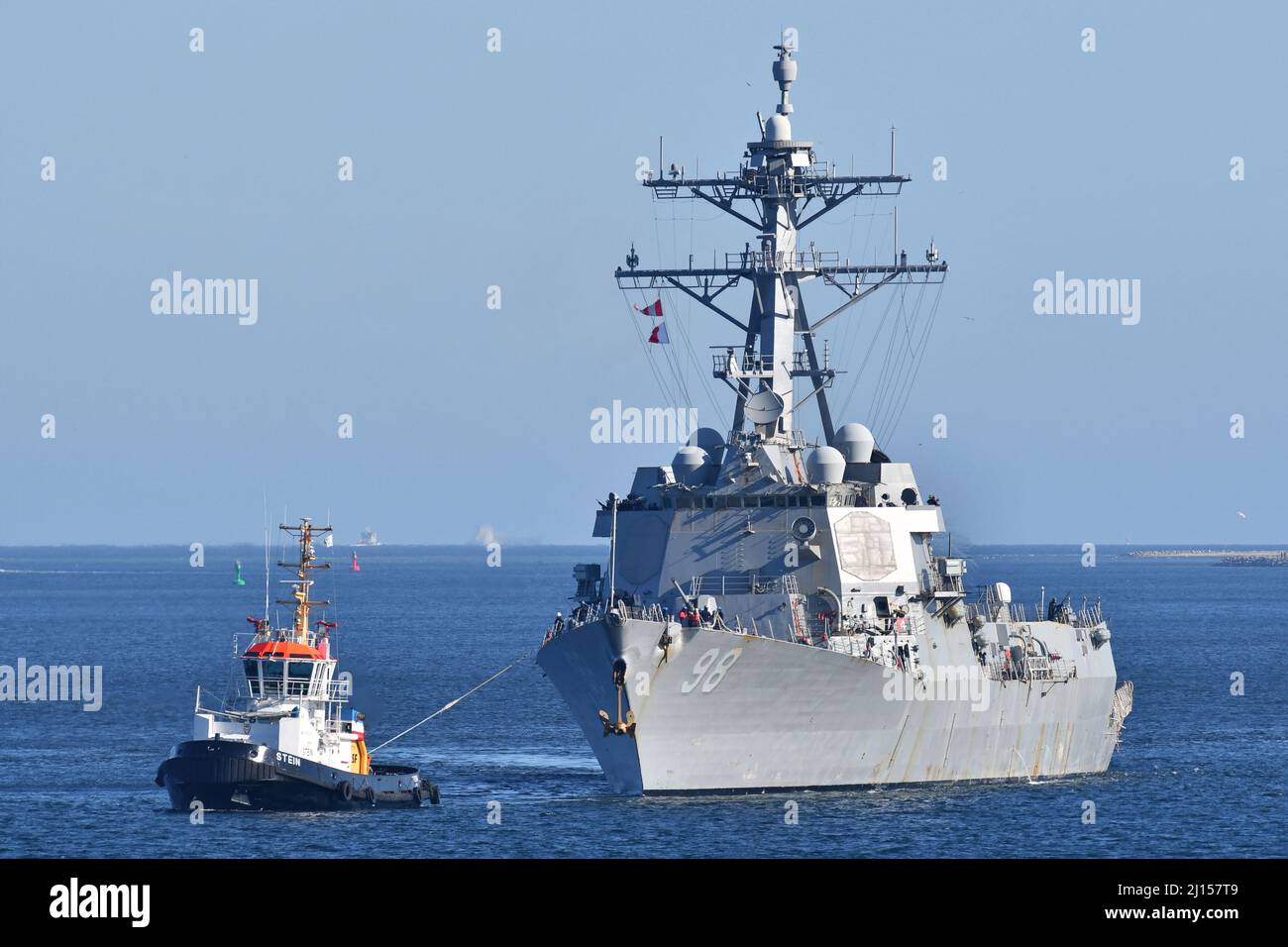 USS FORREST SHERMAN (DDG 98) arrives at Kiel Naval Base for bunkering ...