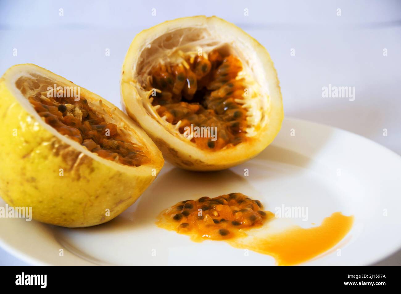 Passion fruit aid hi-res stock photography and images - Alamy