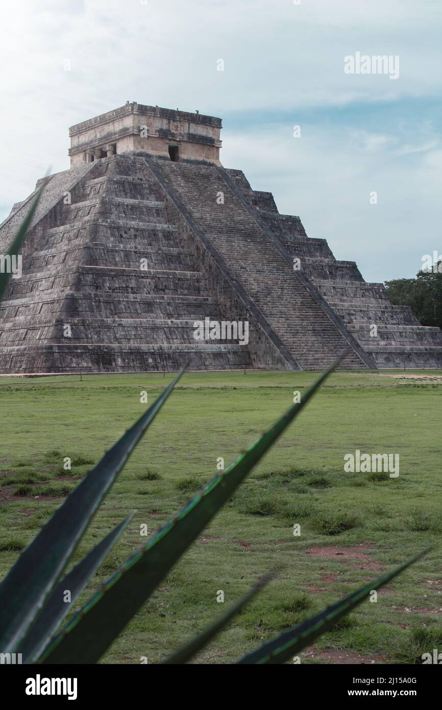 El Castillo, The Pyramid of Kukulkán, the most recognisable structure ...
