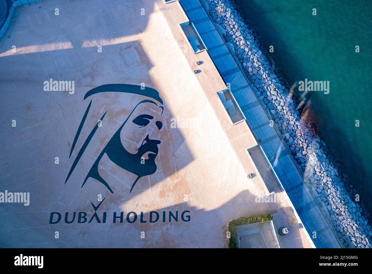 Dubai government logo hi-res stock photography and images - Alamy
