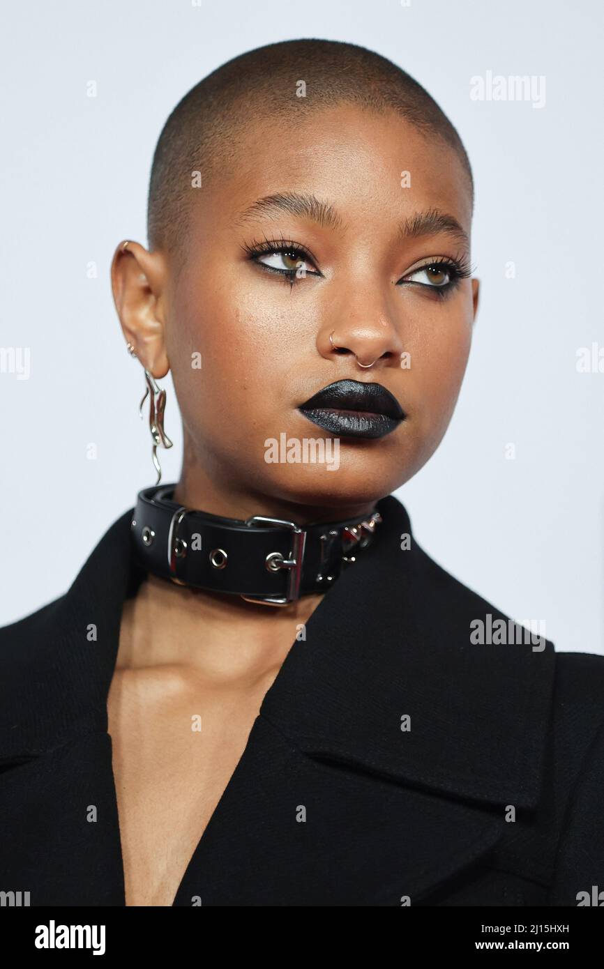Willow smith red carpet hi-res stock photography and images - Alamy