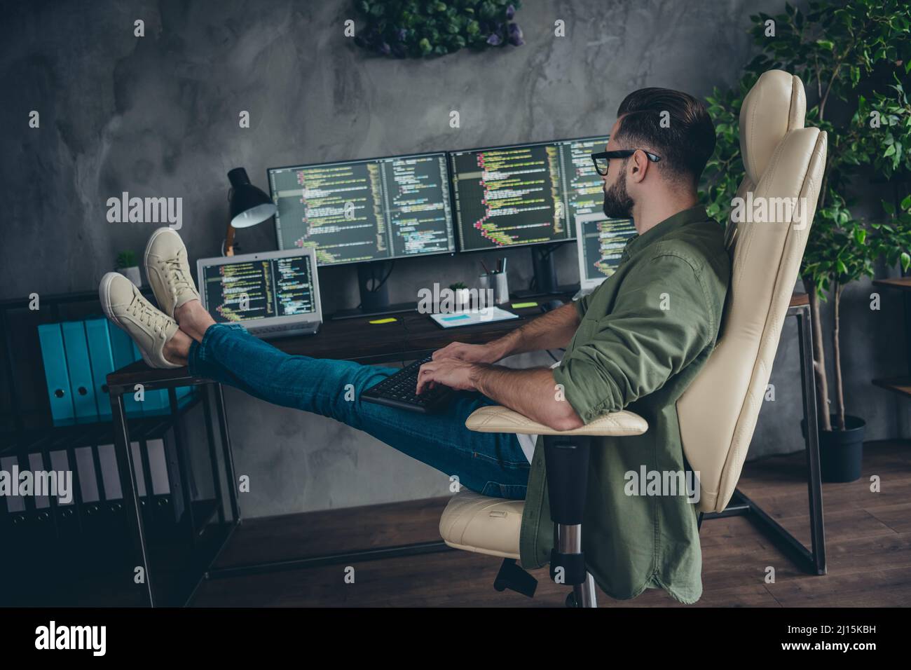 Optimization algorithms hi-res stock photography and images - Alamy