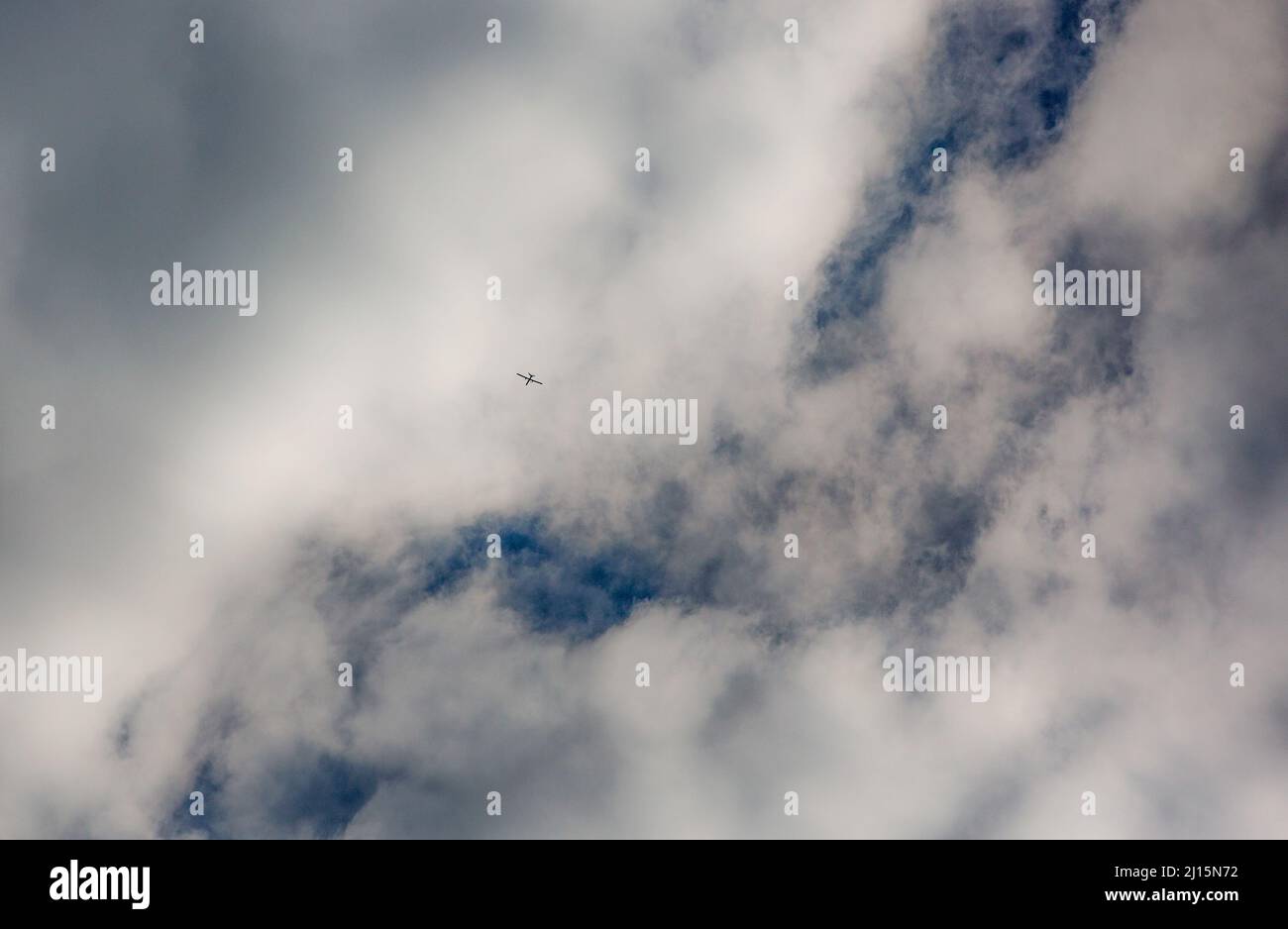 Gaza, Palestine. 22nd Mar, 2022. An Israeli reconnaissance plane flies ...