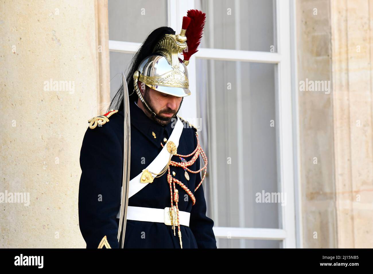 Illustration picture shows a French Republican Guard (Garde ...
