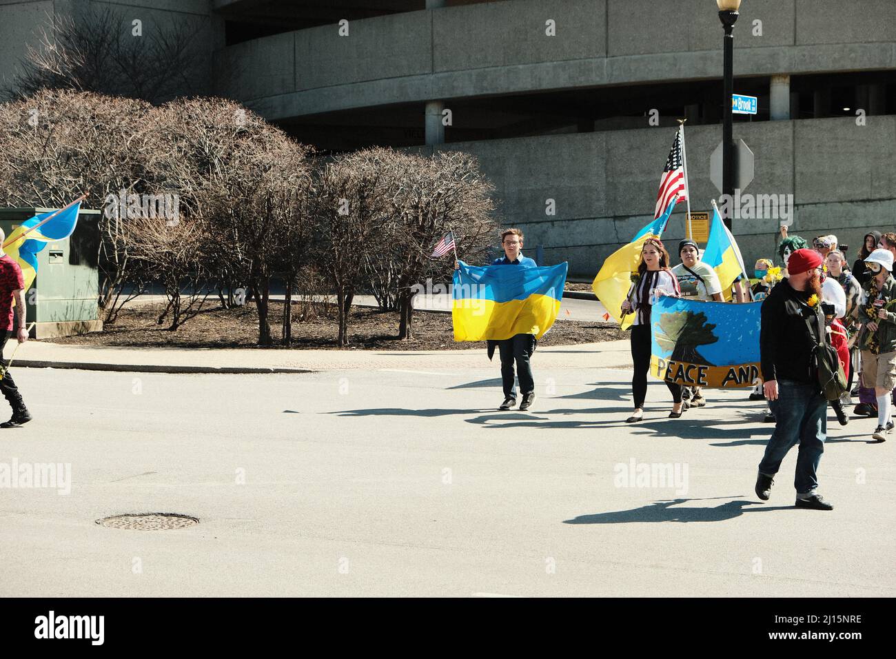 Ukraine support rally hi-res stock photography and images - Alamy